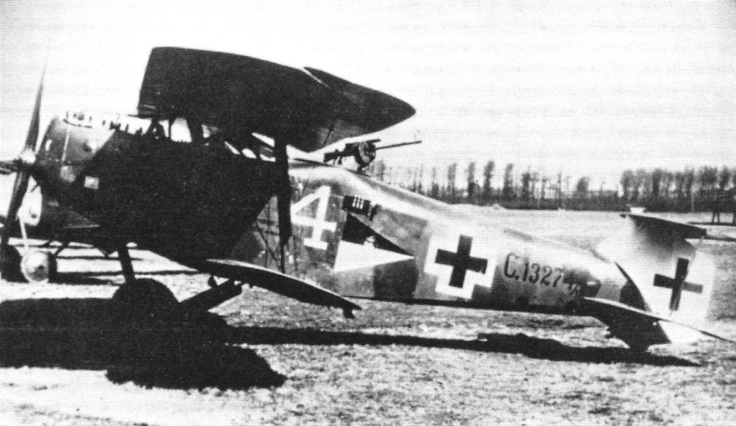 C.Owers, J.Herris - Hannover Aircraft of WWI /Centennial Perspective/ (46)
