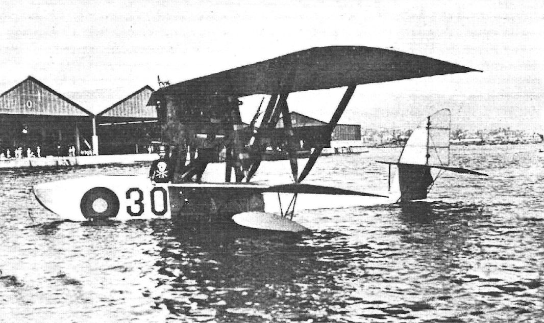 Macchi M.8/M.9