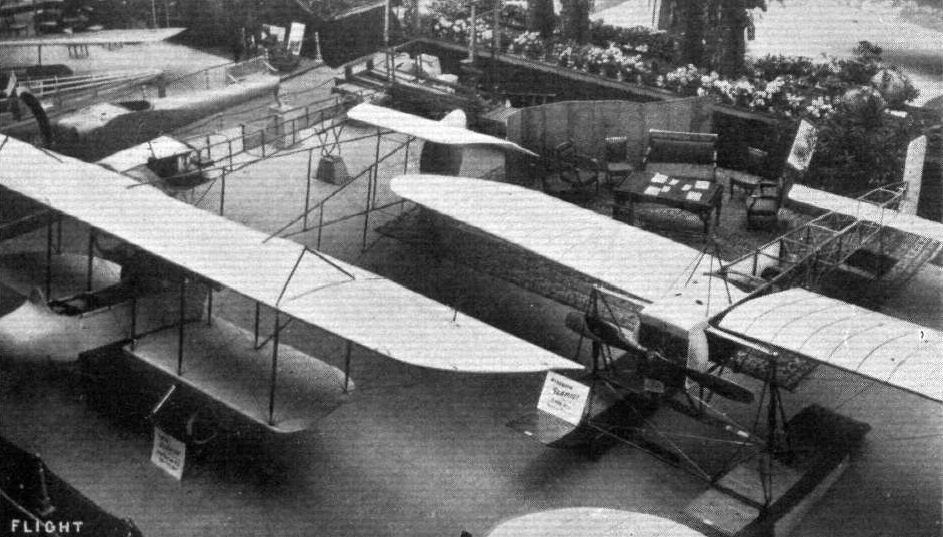 Bleriot Bleriot-XL pusher biplane