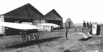 J.Davilla, A.Soltan - French Aircraft of the First World War /Flying ...