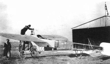 J.Davilla, A.Soltan - French Aircraft of the First World War /Flying ...