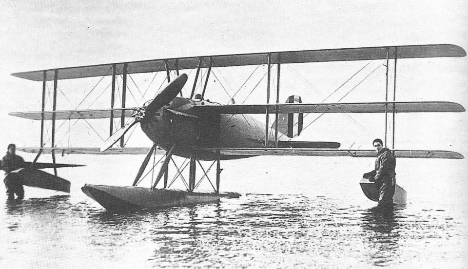 Curtiss 18-B Hornet / 18-T Wasp